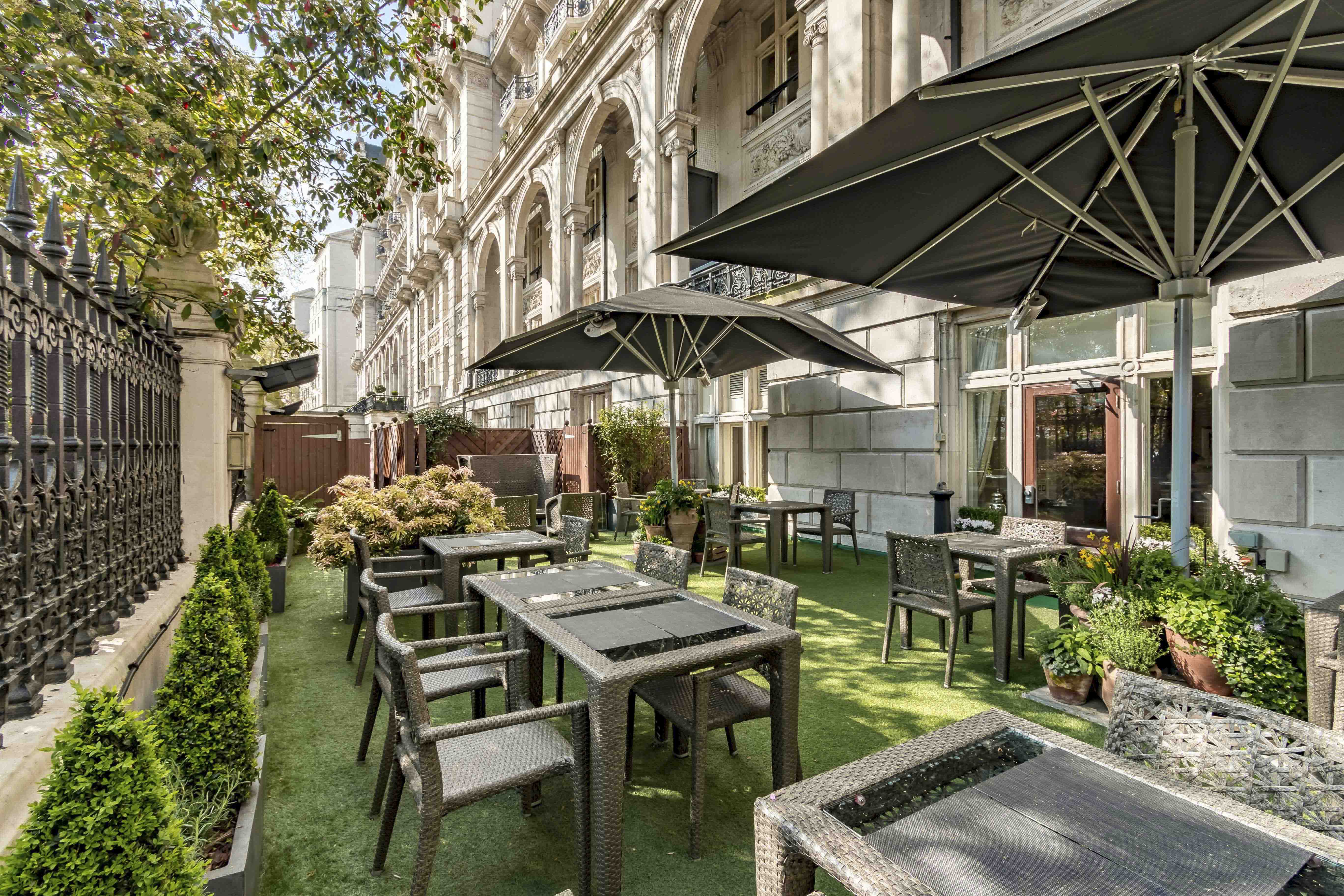 Luxury 4 and 5 Star Hotels London | Gift Vouchers | Guoman Hotels